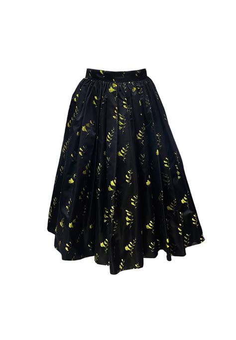 Черная юбка Miu Miu с цветами