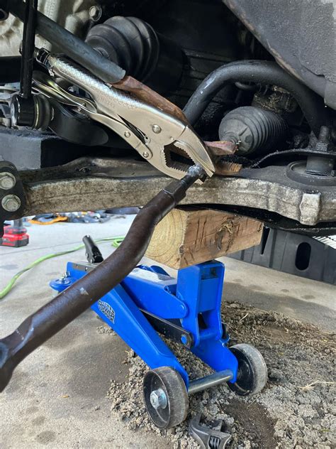 Stuck tie rod : r/MechanicAdvice