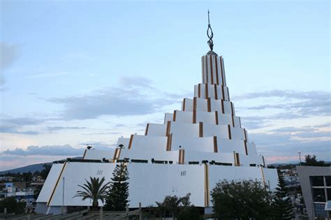 The Light Of The World Church In Guadalajara México Rultrachrist