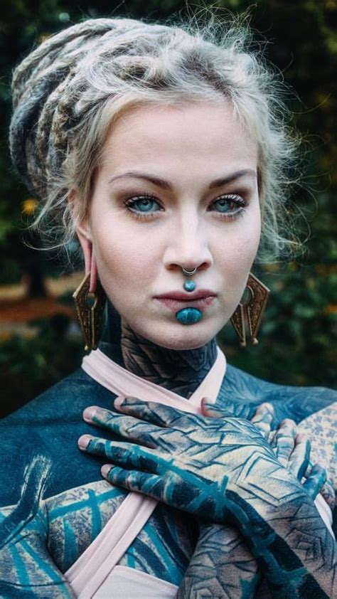 Anuskatzz Anuskatzz Geisha Tattoo Girls Mädchen Piercings