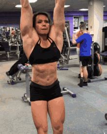Muscular Female Bodybuilder S Tenor