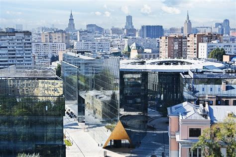 Менее чем за 5 лет в Москве построили и отреставрировали 14 зданий Бауманки в блоге Образование