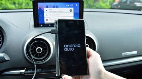 Foto Android Perbarui Sistem Hiburan Mobil Kini Bisa Multitasking