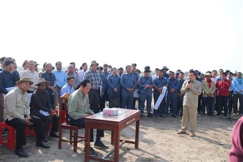 ថ្នាក់ដឹកនាំខេត្តស្វាយរៀង អញ្ជើញចូលរួមចុះពិនិត្យរៀបចំទីតាំងដីសម្បទានសង្គមកិច្ចមានទំហំ ៣០០ ហ ត