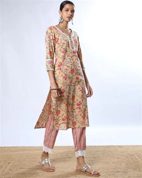 Buy Floral Print Straight Kurta With Pants Online At Best Prices In
