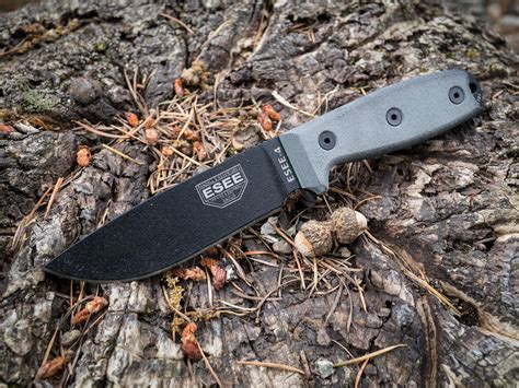 Survival Knives – The Brooks Review