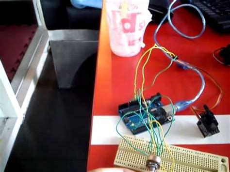 Pengaturan Posisi Motor Servo Dengan PID TEKNIK MEKATRONIKA