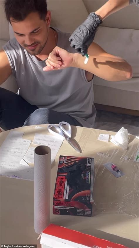 Taylor Lautner And His Wife Taylor Dome Receive Matching Tattoos Of