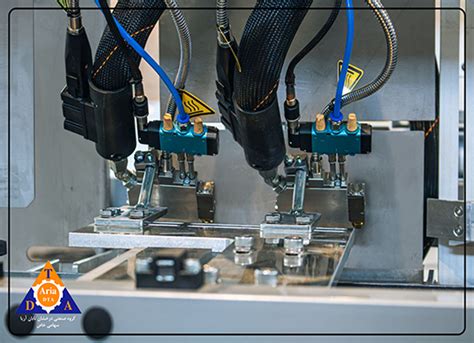 Box Closer Machine