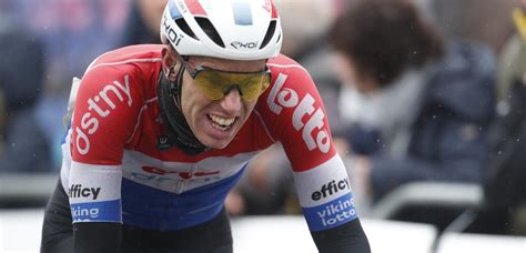 Pascal Eenkhoorn Liep Op Counter Van Kaden Groves Het Was Gewoon Op Wielerflits