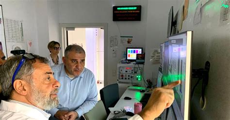 El Ministro De Sanidad De Georgia Visita El Centro De Protonterapia