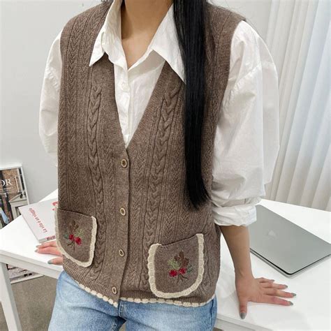 Vy 여자 갈색조끼 꽈배기 스웨터 체리 V넥 베스트