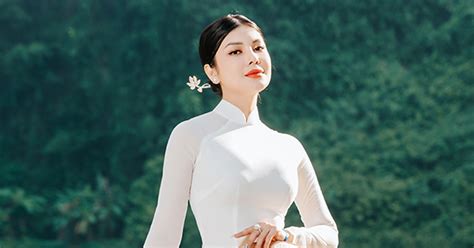 Lily Chen Tiết Lộ Lý Do Sống ẩn Gần 1 Năm