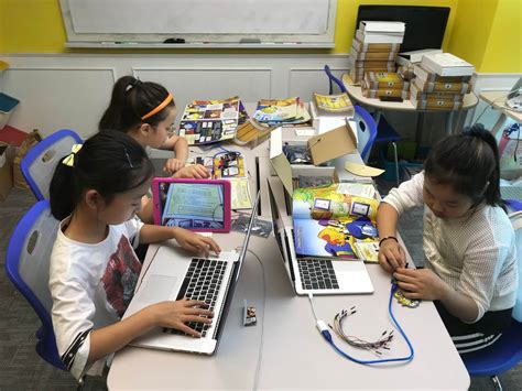 Codey Rocky Keeps Girls Engaged In Coding Classes Makeblock