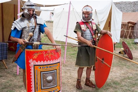 3 Important Roman Weapons Used By Legionaries History Hit