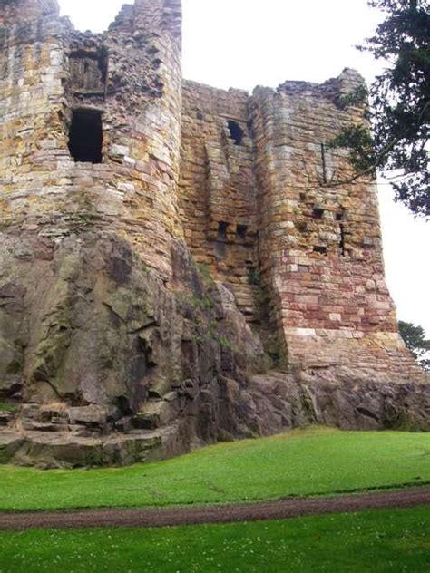 Dirleton Castle