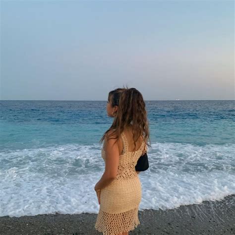 Genevieve Hannelius Beach