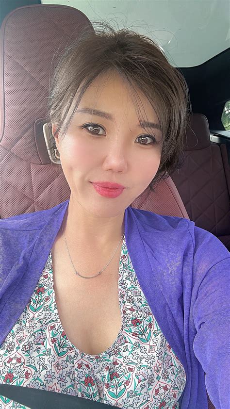 촌스럽지만 아줌마는 꽃무늬지 ㅋ