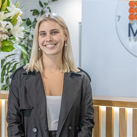 Mana Estate Agency Independent From The Prescription Of Standard