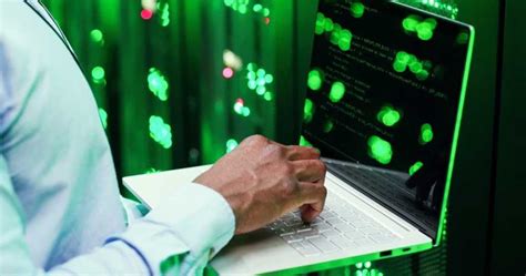 Vmware Patches Critical Flaws That Could Allow Attackers To Escape Vms R Cyberpheonix