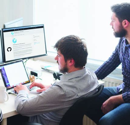 ST met en accès libre sur GitHub du code de référence pour microcontrôleurs STM issu de