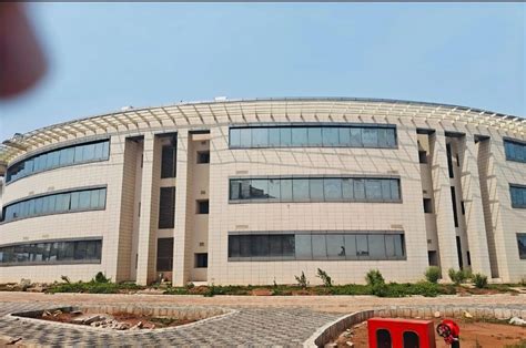 Rashi Kumar On Linkedin Cladding Facadedesign Ventilatedfacadesystem Terracottacladding…