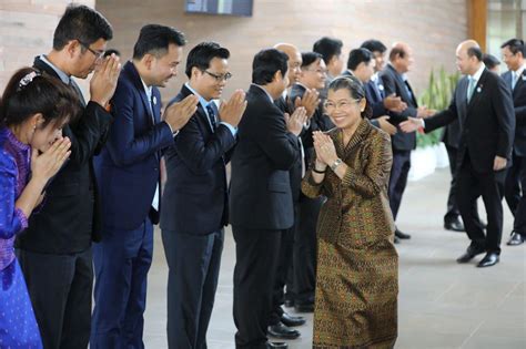 សម្តេច ម៉ែន សំអន ដឹកនាំគណ ប្រតិភូ អញ្ជើញបំពេញទស្សនកិច្ច