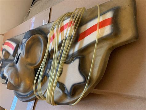 The Wink Cec Chuck E Cheese Stage Set Piece Cyberamic Mmbb Animatronic See Note 4611102172