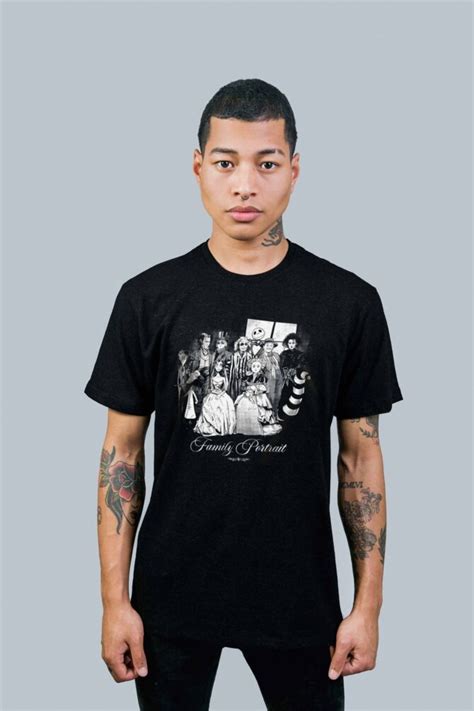 Camiseta Fam Lia Tim Burton Bendita Augusta Algod O Bendita Augusta