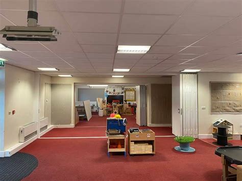 Why Do Babes Use Movable Walls Avant