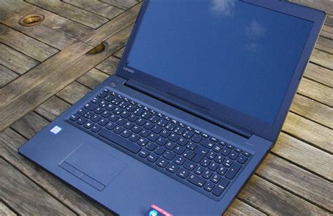 Striveme ثلاثة لابتوبات من لينوفو من الجيد استخدامها