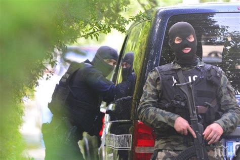 РАЗКРИТИЕ Брат на известен полицай е вторият арестуван заедно с