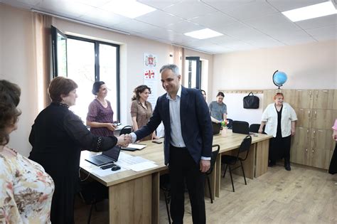 საქართველოს ქვემო ქართლის რეგიონში ორი ახლად რეაბილიტირებული საჯარო სკოლა გაიხსნა ქალაქ