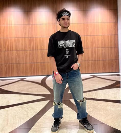 raghav dhir actor age height weight affairs biography and more