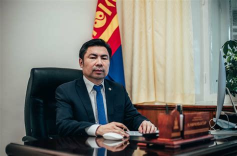 УИХ ын гишүүн Н Наранбаатарыг “Нүүрсний” гэх хэрэгт яллагдагчаар татлаа