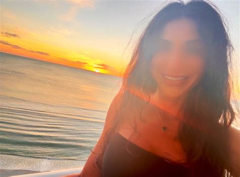 Vivian Rose Thevivianrose Posts X