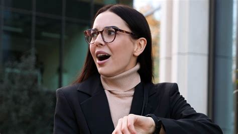 3 Common Complaints That Make You Sound Rude Without Knowing It Says Renowned Psychologist