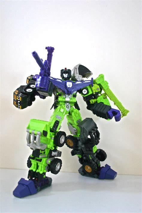 Energon Pub Forums • Custom Classics Devastator
