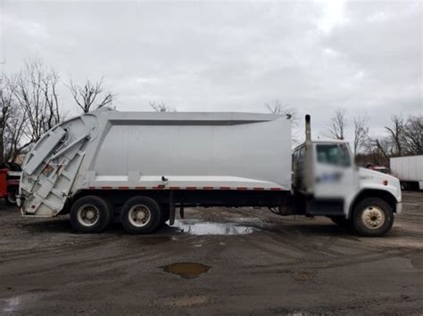 2004 Freightliner Fl80 32 Yd Garbage Truck 2123112 01 In Maryland Usa