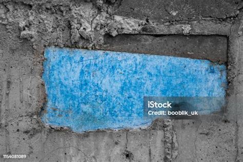 복사 공간으로 그려진 된 나무 보드의 조각으로 균일 하 게 조명 오래 된 콘크리트의 질감 0명에 대한 스톡 사진 및 기타 이미지 0명 거친 건축 Istock