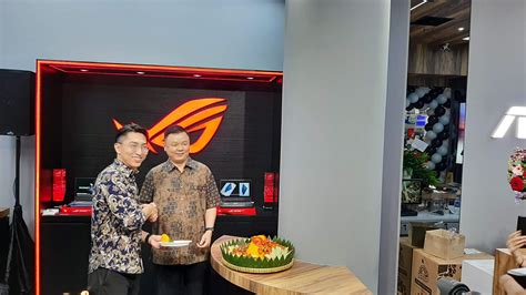ASUS Buka Exclusive Store Kedua Di Lippo Mall Puri Jakarta Mobitekno