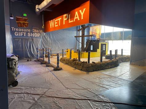 Pythons And Tide Pools Set To Arrive In West Des Moines Aquarium