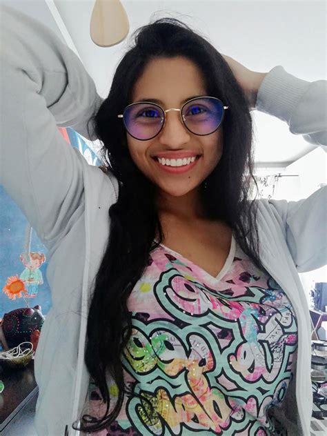 Sexy 🌺 R Sexybutnotnude