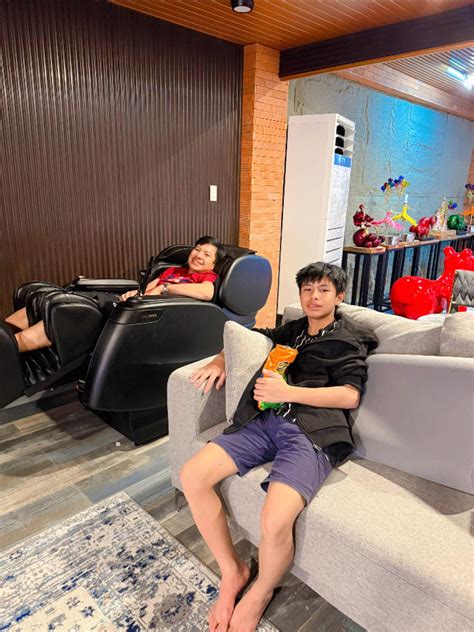 Ella Max Ella Max Added A New Photo