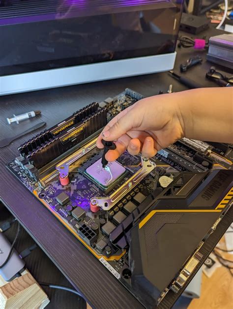 My 4 Yearold Pasting Her First Cpu An R7 1700 R Amd