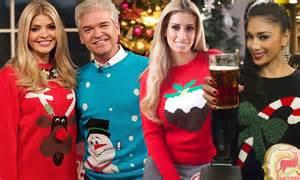 Pull On A Christmas Jumper To Raise Your Sex Appeal How The Once Embarrassing Seasonal Sweater