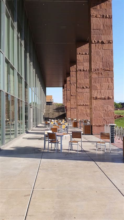 Carly Radmall Comm 3560 Blog Gestalt In Architecture