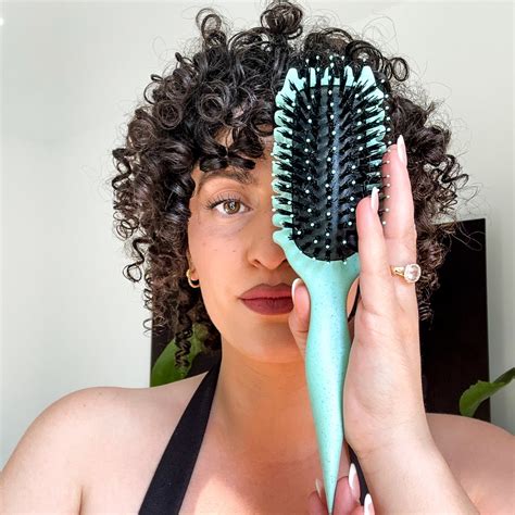 bounce curl define edgelift brush sari curls