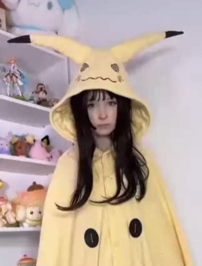 Mimikyu Mimikkyu Lopunny Pikachu Пикачу Espeon Vaporeon Mimikyu Pikachu