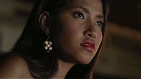 カンボジア国民の4分の1の人が命を失った悲劇の時代を潜り抜けた映画を巡るヒューマン・ドラマ。 Youtube
